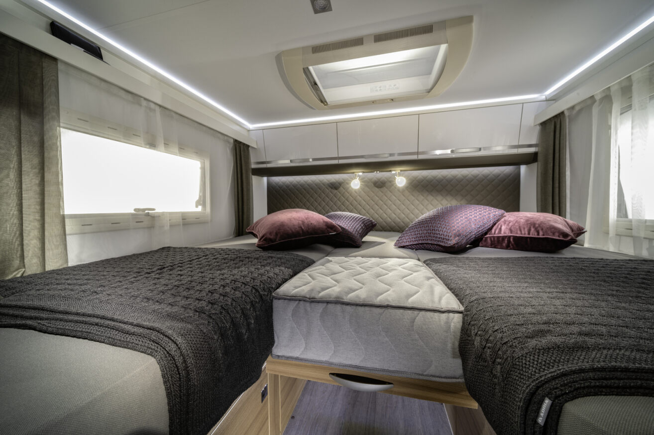 2024 Adria Matrix Supreme MB 670 SL | Wandahome (South Cave) Ltd